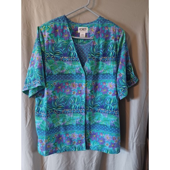 Koret | Tops | Vintage Koret Petites 2 In Look Floral Blouse Button Up ...